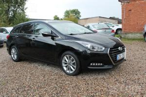 Melns Hyundai i40 2015 Daugavpils, ar dzinēja tilpumu 1.70 L un nobraukumu 175 tūkst. km par 5990 €, foto 4 vietnē AUTOMOTO.COM.LV