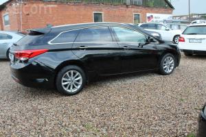 Melns Hyundai i40 2015 Daugavpils, ar dzinēja tilpumu 1.70 L un nobraukumu 175 tūkst. km par 5990 €, foto 5 vietnē AUTOMOTO.COM.LV