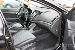 Melns Hyundai i40 2015 Daugavpils, ar dzinēja tilpumu 1.70 L un nobraukumu 175 tūkst. km par 5990 €, foto 14 vietnē AUTOMOTO.COM.LV