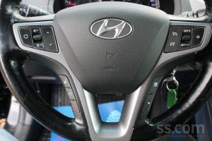 Melns Hyundai i40 2015 Daugavpils, ar dzinēja tilpumu 1.70 L un nobraukumu 175 tūkst. km par 5990 €, foto 24 vietnē AUTOMOTO.COM.LV