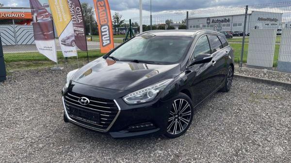 Melns Hyundai i40 2015 Marijampole, ar dzinēja tilpumu 1.69 L un nobraukumu 199 tūkst. km par 6990 €, foto 1 vietnē AUTOMOTO.COM.LV