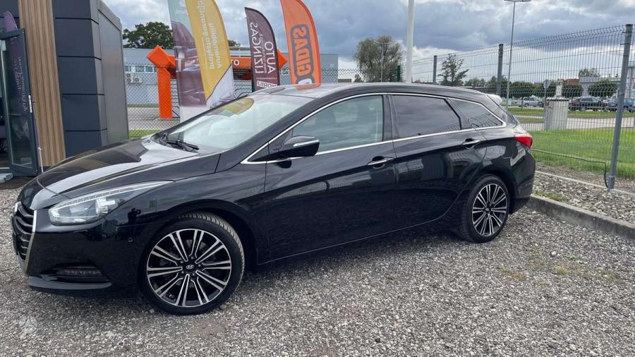 Melns Hyundai i40 2015 Marijampole, ar dzinēja tilpumu 1.69 L un nobraukumu 199 tūkst. km par 6990 €, foto 8 vietnē AUTOMOTO.COM.LV