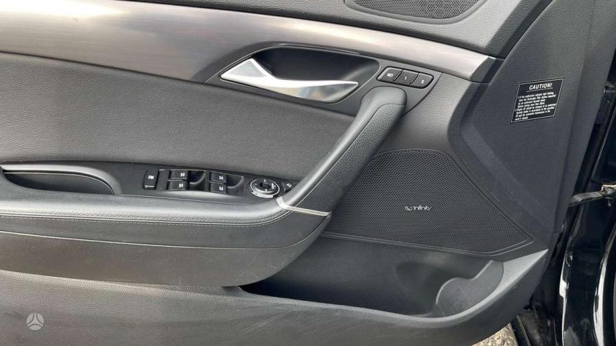 Melns Hyundai i40 2015 Marijampole, ar dzinēja tilpumu 1.69 L un nobraukumu 199 tūkst. km par 6990 €, foto 28 vietnē AUTOMOTO.COM.LV