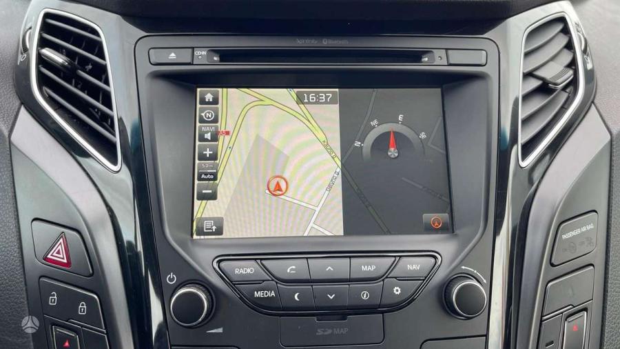 Melns Hyundai i40 2015 Marijampole, ar dzinēja tilpumu 1.69 L un nobraukumu 199 tūkst. km par 6990 €, foto 30 vietnē AUTOMOTO.COM.LV