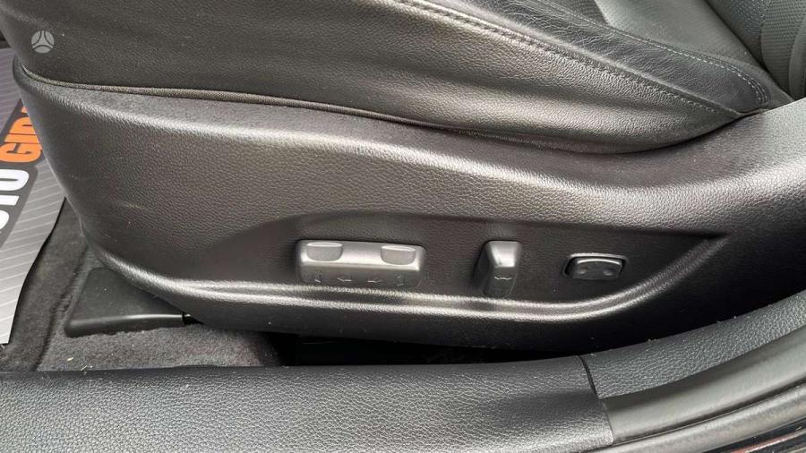 Melns Hyundai i40 2015 Marijampole, ar dzinēja tilpumu 1.69 L un nobraukumu 199 tūkst. km par 6990 €, foto 34 vietnē AUTOMOTO.COM.LV