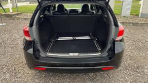 Melns Hyundai i40 2015 Marijampole, ar dzinēja tilpumu 1.69 L un nobraukumu 199 tūkst. km par 6990 €, foto 38 vietnē AUTOMOTO.COM.LV