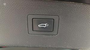 Melns Hyundai i40 2015 Marijampole, ar dzinēja tilpumu 1.69 L un nobraukumu 199 tūkst. km par 6990 €, foto 39 vietnē AUTOMOTO.COM.LV