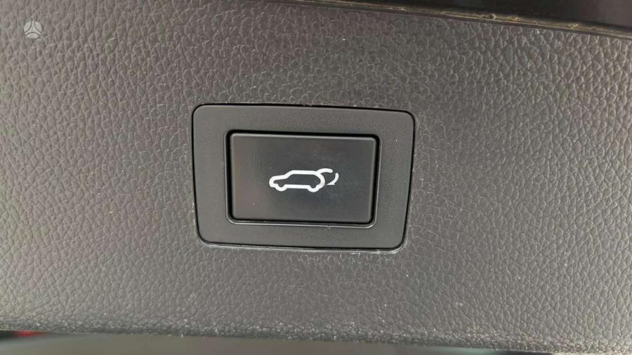 Melns Hyundai i40 2015 Marijampole, ar dzinēja tilpumu 1.69 L un nobraukumu 199 tūkst. km par 6990 €, foto 39 vietnē AUTOMOTO.COM.LV