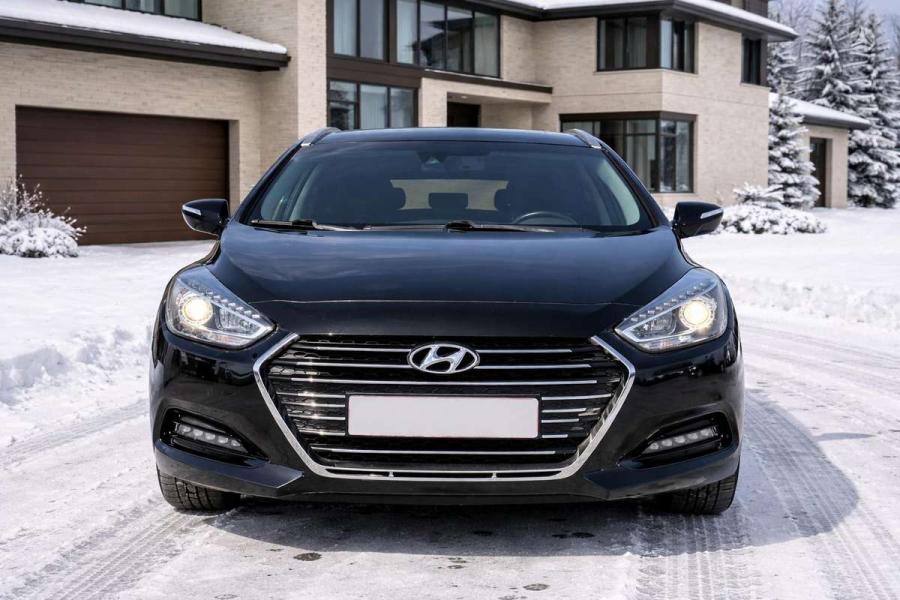 Melns Hyundai i40 2016 Klaipėda, ar dzinēja tilpumu 1.69 L un nobraukumu 269 tūkst. km par 7700 €, foto 2 vietnē AUTOMOTO.COM.LV