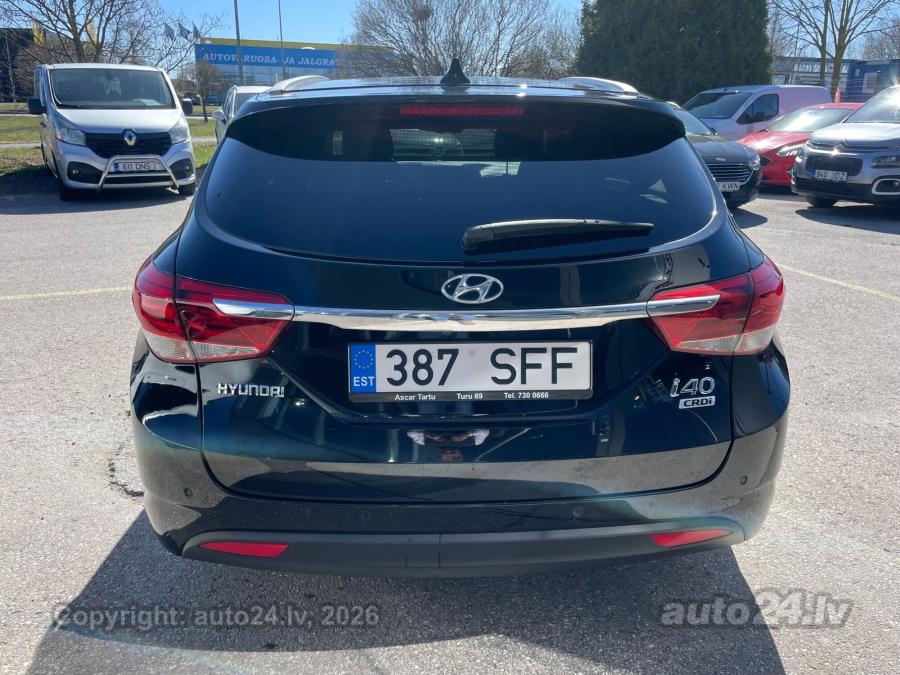 Melns Hyundai i40 2017 Tartu, ar dzinēja tilpumu 1.70 L un nobraukumu 137 tūkst. km par 10490 €, foto 7 vietnē AUTOMOTO.COM.LV