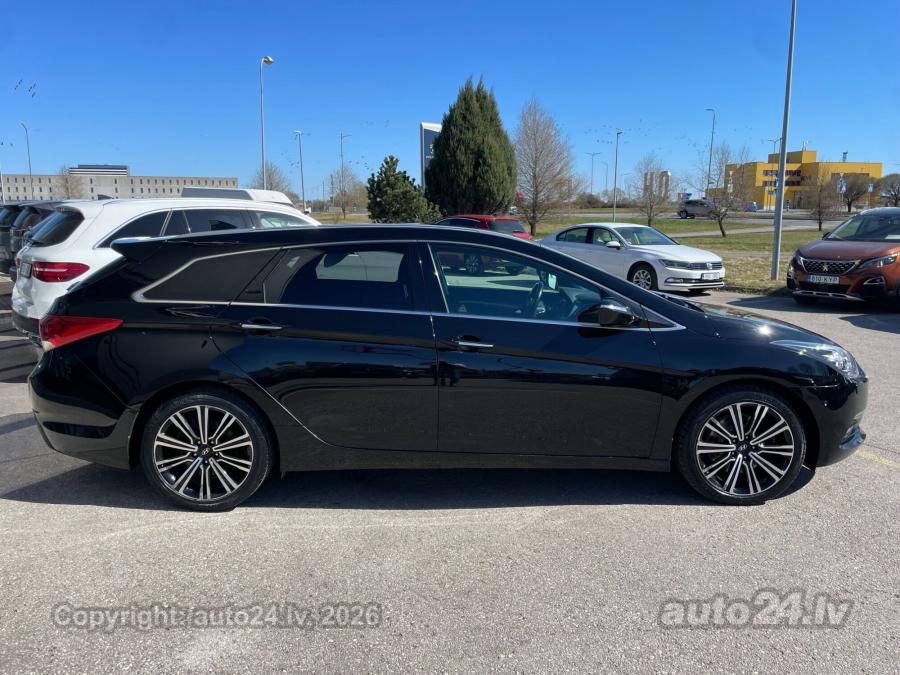 Melns Hyundai i40 2017 Tartu, ar dzinēja tilpumu 1.70 L un nobraukumu 137 tūkst. km par 10490 €, foto 8 vietnē AUTOMOTO.COM.LV