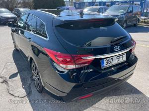 Melns Hyundai i40 2017 Tartu, ar dzinēja tilpumu 1.70 L un nobraukumu 137 tūkst. km par 10490 €, foto 9 vietnē AUTOMOTO.COM.LV