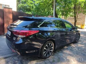 Black Hyundai i40 2017 in Riga, with an engine capacity of 1.70 L and mileage of 0 thousand km for 6900 €, photo 5 on AUTOMOTO.COM.LV