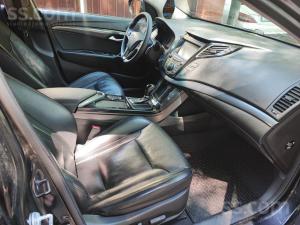 Black Hyundai i40 2017 in Riga, with an engine capacity of 1.70 L and mileage of 0 thousand km for 6900 €, photo 7 on AUTOMOTO.COM.LV