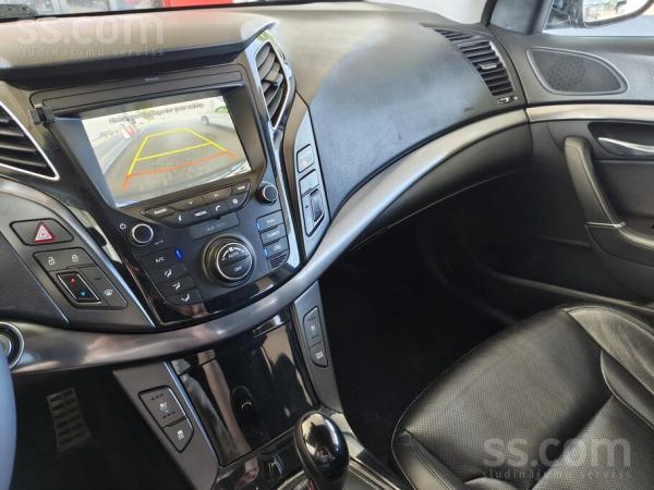 Melns Hyundai i40 2017 Rīga, ar dzinēja tilpumu 1.70 L un nobraukumu 0 tūkst. km par 5990 €, foto 6 vietnē AUTOMOTO.COM.LV