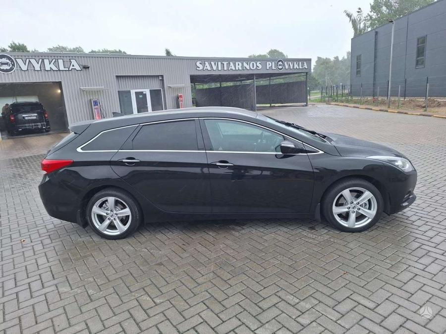 Melns Hyundai i40 2018 Vilkaviškis, ar dzinēja tilpumu 1.70 L un nobraukumu 270 tūkst. km par 7200 €, foto 7 vietnē AUTOMOTO.COM.LV