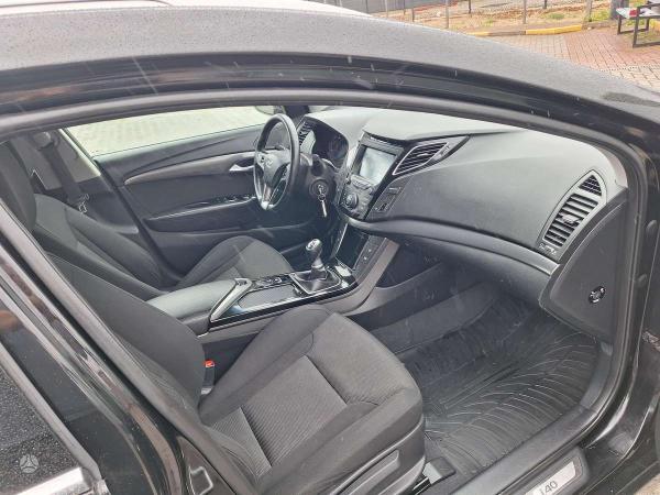 Melns Hyundai i40 2018 Vilkaviškis, ar dzinēja tilpumu 1.70 L un nobraukumu 270 tūkst. km par 7200 €, foto 9 vietnē AUTOMOTO.COM.LV