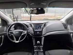 Melns Hyundai i40 2018 Vilkaviškis, ar dzinēja tilpumu 1.70 L un nobraukumu 270 tūkst. km par 7200 €, foto 12 vietnē AUTOMOTO.COM.LV