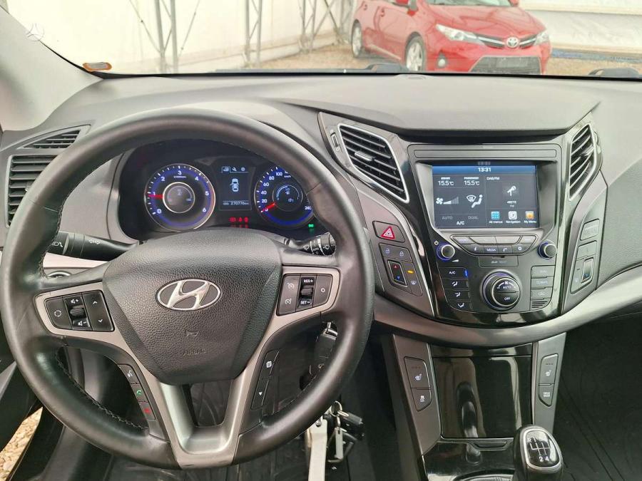 Черный Хендай и40 2018 в Мариямполе, объемом двигателя 1.69 л и пробегом 260 тыс. км за 6800 €, фото 18 на AUTOMOTO.COM.LV