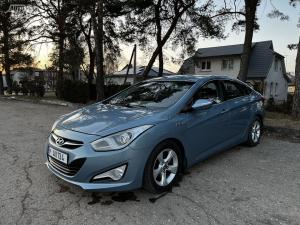 Blue Hyundai i40 2012 in Alytus, with an engine capacity of 1.70 L and mileage of 336 thousand km for 3450 €, photo  on AUTOMOTO.COM.LV