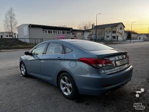 Zils Hyundai i40 2012 Alīta, ar dzinēja tilpumu 1.70 L un nobraukumu 336 tūkst. km par 3450 €, foto 3 vietnē AUTOMOTO.COM.LV