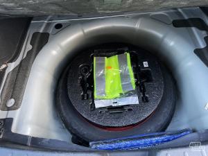 Синий Хендай и40 2013 в Шилуте, объемом двигателя 1.70 л и пробегом 206 тыс. км за 5170 €, фото 25 на AUTOMOTO.COM.LV