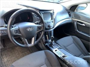Zils Hyundai i40 2017 Rīga, ar dzinēja tilpumu 1.70 L un nobraukumu 177 tūkst. km par 8300 €, foto 11 vietnē AUTOMOTO.COM.LV