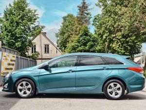 Blue Hyundai i40 2011 in Siauliai, with an engine capacity of 1.69 L and mileage of 270 thousand km for 5200 €, photo 6 on AUTOMOTO.COM.LV