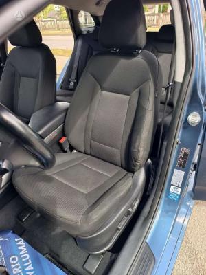Blue Hyundai i40 2011 in Siauliai, with an engine capacity of 1.69 L and mileage of 270 thousand km for 5200 €, photo 21 on AUTOMOTO.COM.LV