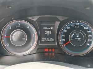 Blue Hyundai i40 2011 in Siauliai, with an engine capacity of 1.69 L and mileage of 270 thousand km for 5200 €, photo 28 on AUTOMOTO.COM.LV