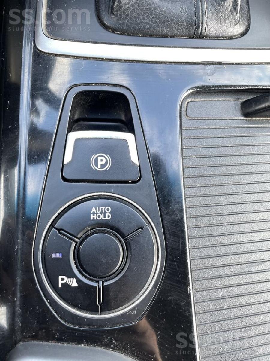 Zils Hyundai i40 2012 Rīga, ar dzinēja tilpumu 2.00 L un nobraukumu 236 tūkst. km par 4500 €, foto 9 vietnē AUTOMOTO.COM.LV