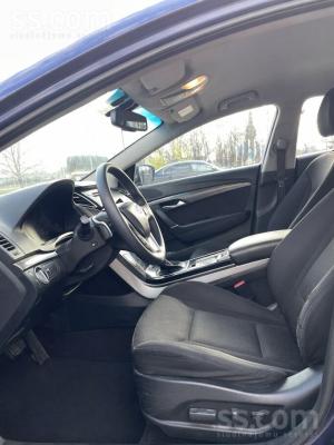 Zils Hyundai i40 2012 Rīga, ar dzinēja tilpumu 2.00 L un nobraukumu 236 tūkst. km par 4500 €, foto 10 vietnē AUTOMOTO.COM.LV