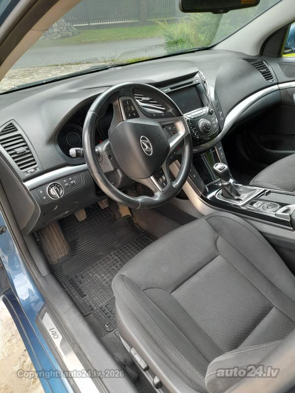 Zils Hyundai i40 2012 Tallina, ar dzinēja tilpumu 1.70 L un nobraukumu 275 tūkst. km par 4000 €, foto 7 vietnē AUTOMOTO.COM.LV