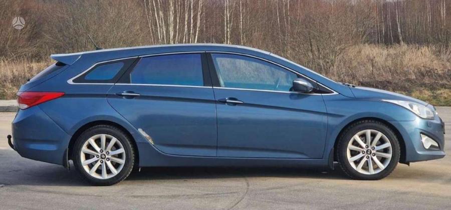 Синий Хендай и40 2013 в Вильнюс, объемом двигателя 2.00 л и пробегом 270 тыс. км за 3000 €, фото 5 на AUTOMOTO.COM.LV