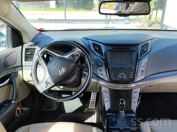 Zils Hyundai i40 2016 Jelgava, ar dzinēja tilpumu 1.70 L un nobraukumu 181 tūkst. km par 5600 €, foto 5 vietnē AUTOMOTO.COM.LV