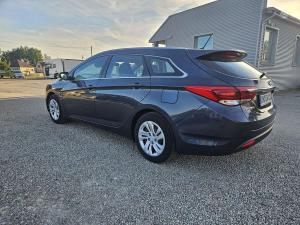 Zils Hyundai i40 2018 Radviliškis, ar dzinēja tilpumu 1.60 L un nobraukumu 124 tūkst. km par 6800 €, foto 4 vietnē AUTOMOTO.COM.LV