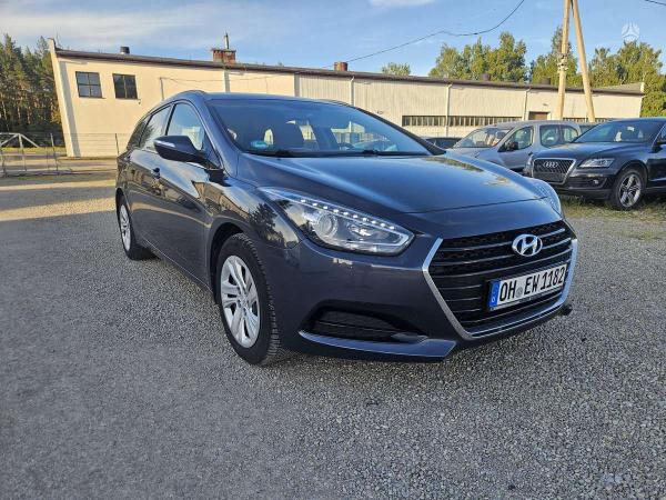 Zils Hyundai i40 2018 Radviliškis, ar dzinēja tilpumu 1.60 L un nobraukumu 124 tūkst. km par 6800 €, foto 7 vietnē AUTOMOTO.COM.LV
