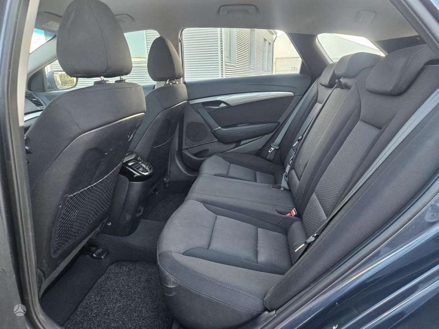 Zils Hyundai i40 2018 Radviliškis, ar dzinēja tilpumu 1.60 L un nobraukumu 124 tūkst. km par 6800 €, foto 14 vietnē AUTOMOTO.COM.LV