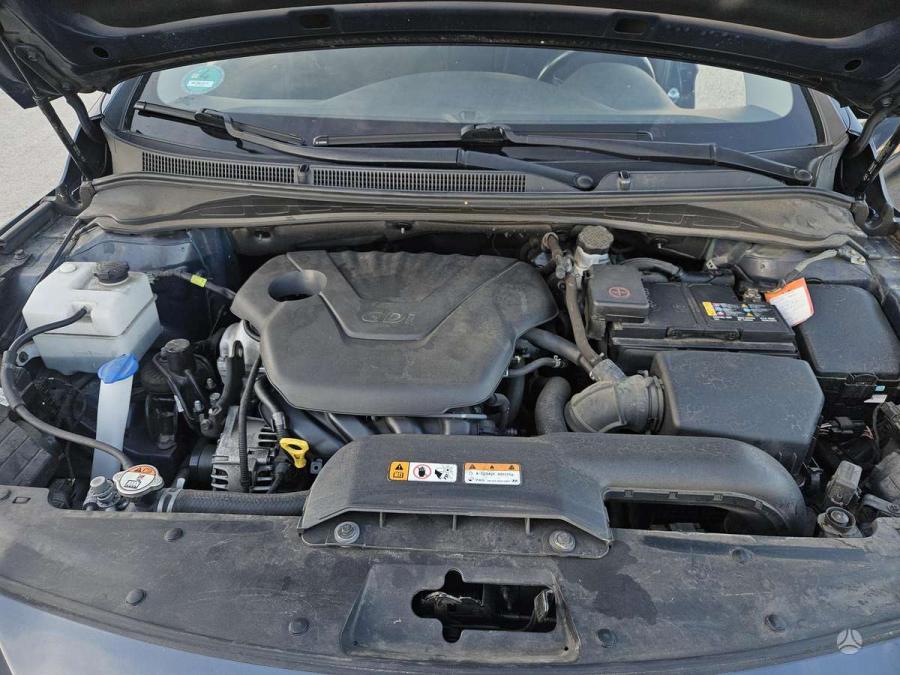 Zils Hyundai i40 2018 Radviliškis, ar dzinēja tilpumu 1.60 L un nobraukumu 124 tūkst. km par 6800 €, foto 22 vietnē AUTOMOTO.COM.LV