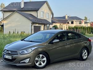 Brūns Hyundai i40 2012 Rīga, ar dzinēja tilpumu 2.00 L un nobraukumu 180 tūkst. km par 4750 €, foto 4 vietnē AUTOMOTO.COM.LV