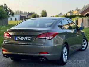 Brūns Hyundai i40 2012 Rīga, ar dzinēja tilpumu 2.00 L un nobraukumu 180 tūkst. km par 4750 €, foto 5 vietnē AUTOMOTO.COM.LV