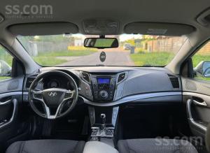 Brūns Hyundai i40 2012 Rīga, ar dzinēja tilpumu 2.00 L un nobraukumu 180 tūkst. km par 4750 €, foto 19 vietnē AUTOMOTO.COM.LV