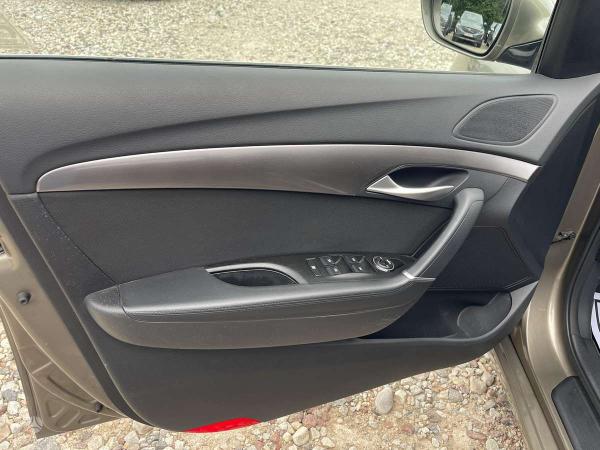Brūns Hyundai i40 2013 Kauņa, ar dzinēja tilpumu 1.69 L un nobraukumu 170 tūkst. km par 5999 €, foto 8 vietnē AUTOMOTO.COM.LV