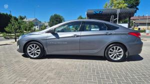 Pelēks Hyundai i40 2014 Plungė, ar dzinēja tilpumu 2.00 L un nobraukumu 266 tūkst. km par 5000 €, foto 4 vietnē AUTOMOTO.COM.LV