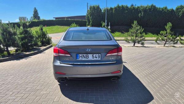 Pelēks Hyundai i40 2014 Plungė, ar dzinēja tilpumu 2.00 L un nobraukumu 266 tūkst. km par 5000 €, foto 5 vietnē AUTOMOTO.COM.LV