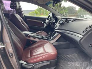 Pelēks Hyundai i40 2015 Rīga, ar dzinēja tilpumu 1.70 L un nobraukumu 282 tūkst. km par 7800 €, foto 19 vietnē AUTOMOTO.COM.LV