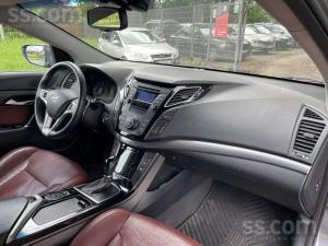 Pelēks Hyundai i40 2015 Rīga, ar dzinēja tilpumu 1.70 L un nobraukumu 282 tūkst. km par 7800 €, foto 21 vietnē AUTOMOTO.COM.LV