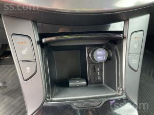 Pelēks Hyundai i40 2015 Rīga, ar dzinēja tilpumu 1.70 L un nobraukumu 282 tūkst. km par 7800 €, foto 28 vietnē AUTOMOTO.COM.LV