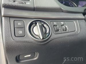 Pelēks Hyundai i40 2015 Rīga, ar dzinēja tilpumu 1.70 L un nobraukumu 282 tūkst. km par 7800 €, foto 31 vietnē AUTOMOTO.COM.LV