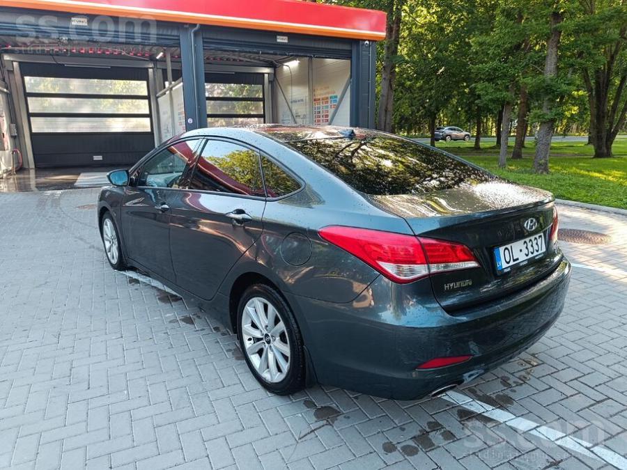 Pelēks Hyundai i40 2012 Rīga, ar dzinēja tilpumu 1.70 L un nobraukumu 451 tūkst. km par 4650 €, foto 7 vietnē AUTOMOTO.COM.LV